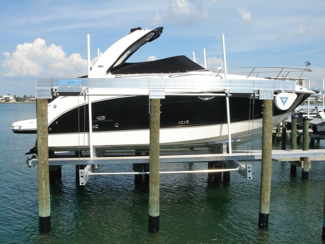 DECO Lift | DECO Boat Lifts