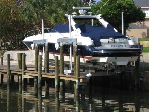 Boat Lift Capacity | DECO Boat Lifts