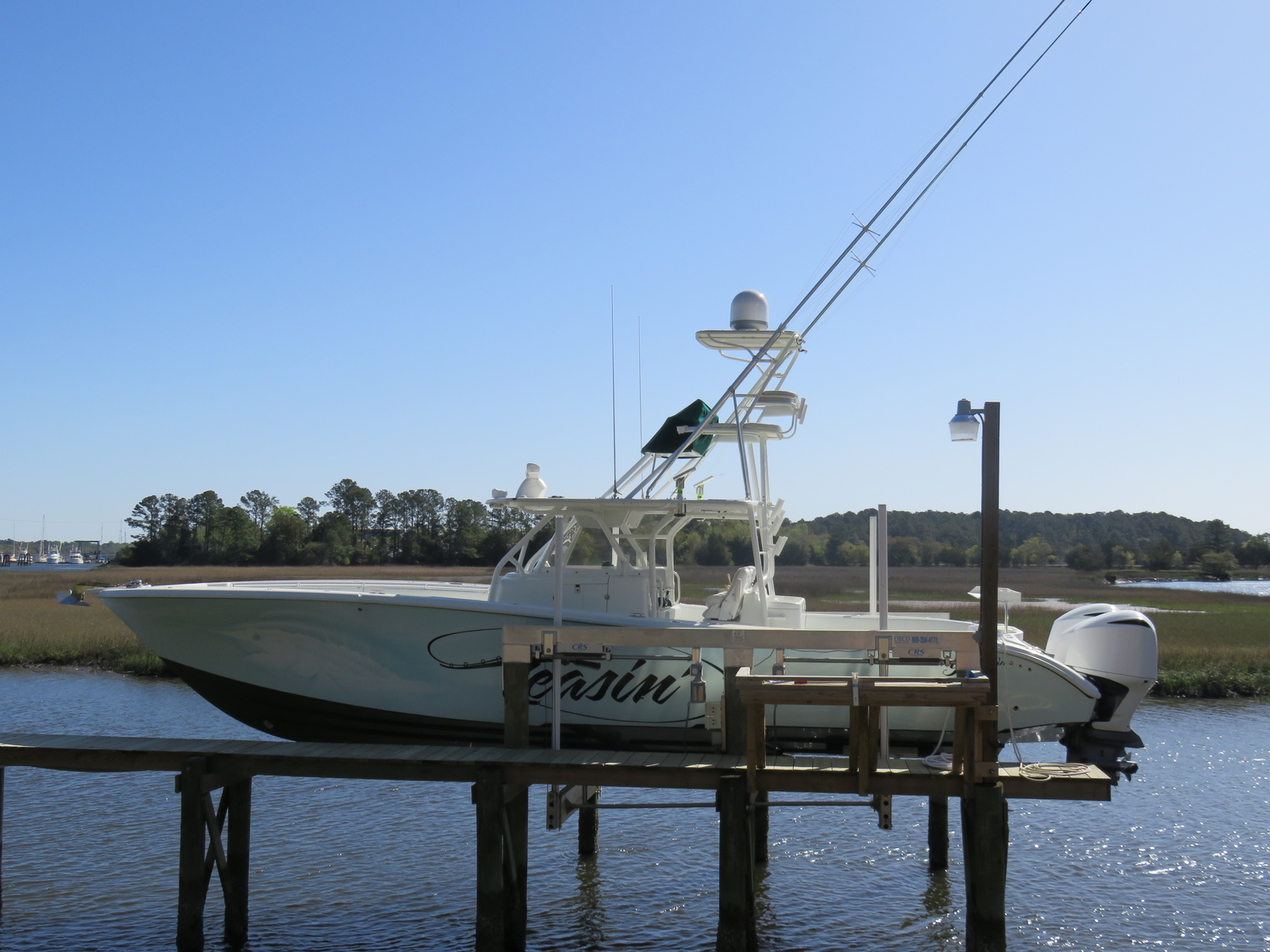Concept CRS Lifts - DECO Boat Lifts