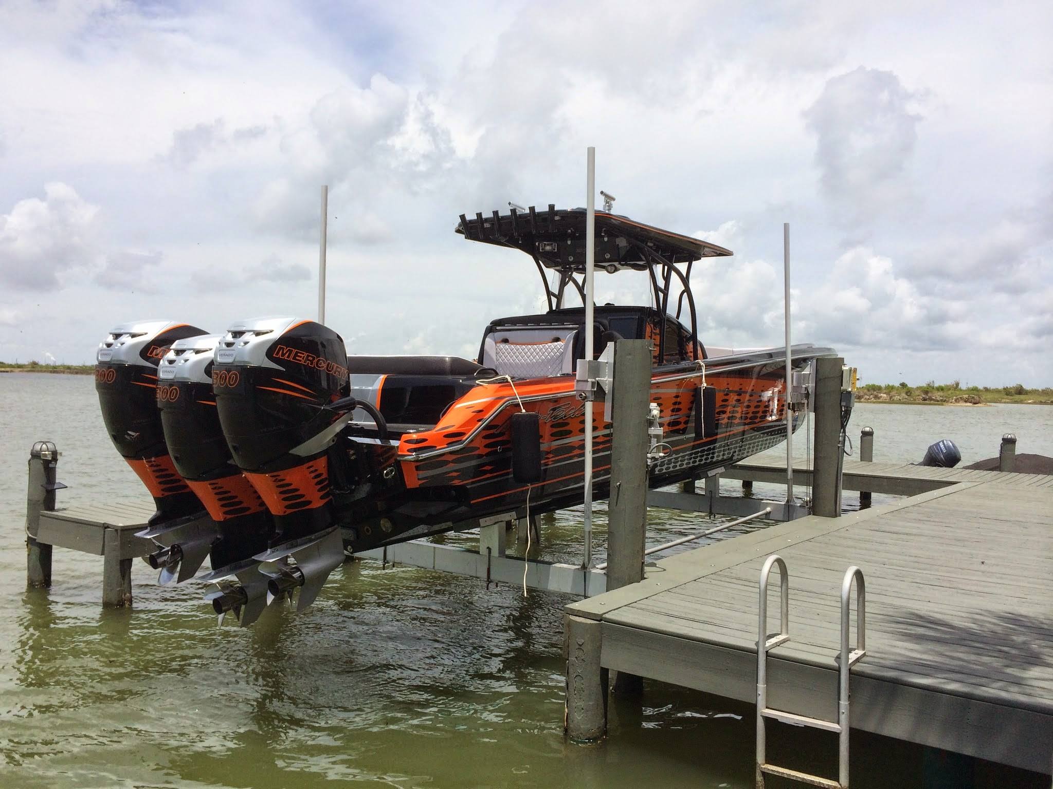 Beamless Lifts - DECO Boat Lifts